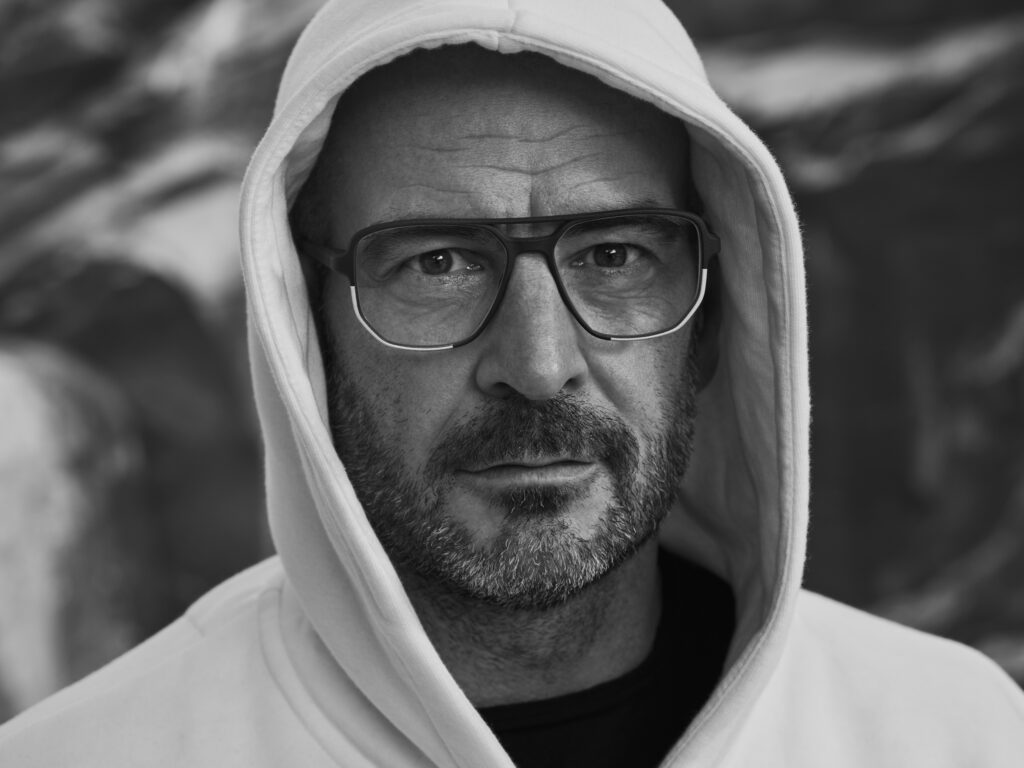 Innovation with responsibility: Rolf in an interview with Eye-Book - rolf.