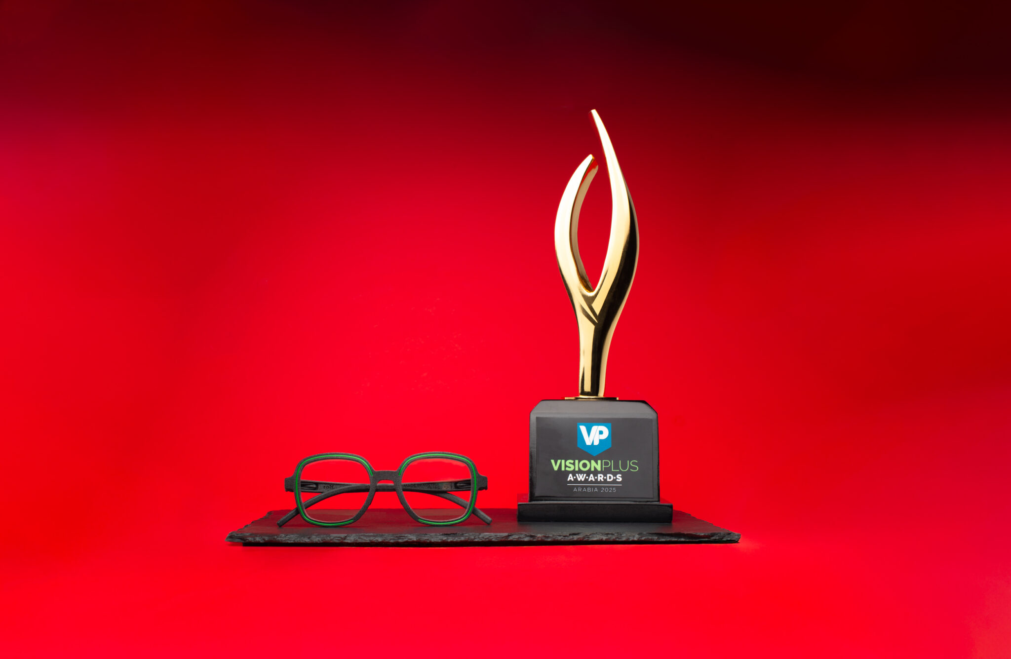 Award-winning for children: HARE wins Vision Plus Award Arabia 2025 - rolf.